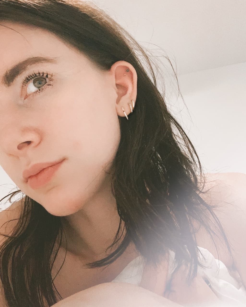 Tiny Earrings That Look Expensive : The Maria Tash Look for less ...